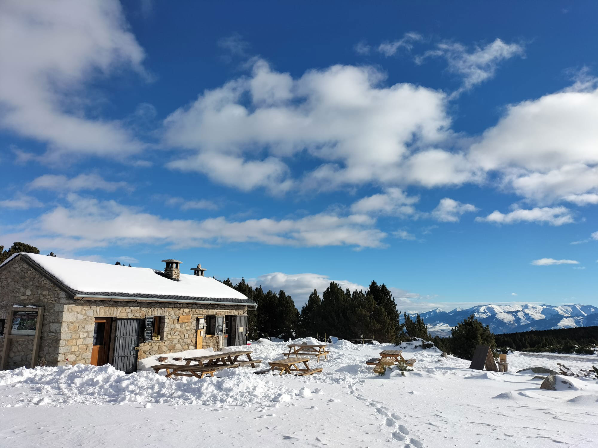 Refugi la Feixa – Refugi de muntanya a la Cerdanya. Visita els Pirineus.